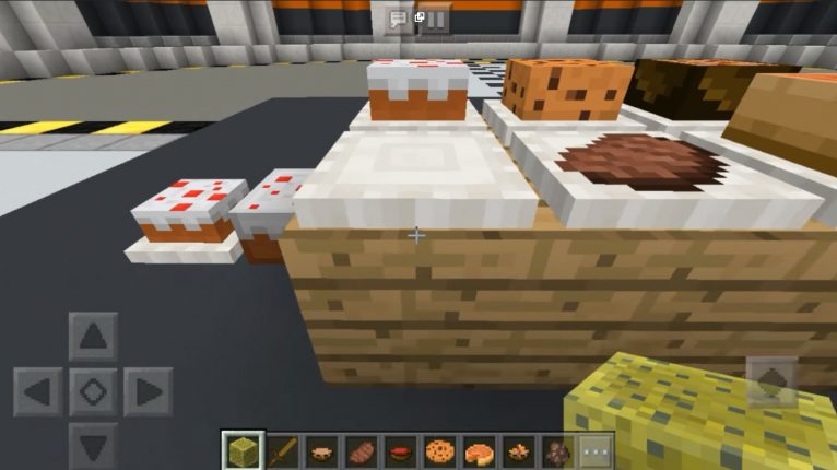 Placeable Food Mod | Minecraft PE Bedrock Mods
